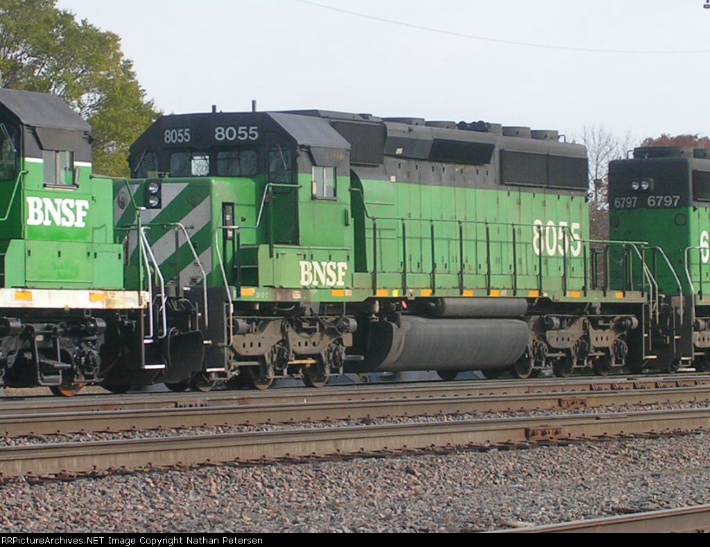 BNSF 8055